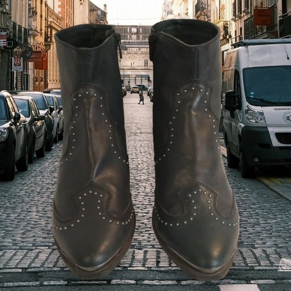 Universal Thread | Shoes | Universal Thread Womans Size 9 Studded Black ...